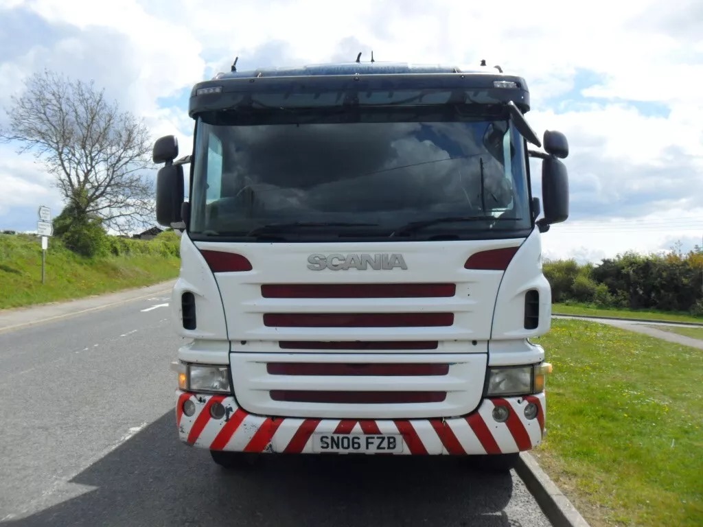 2006,SCANIA P340 -6X4 STANDARD TIPPER TRUCK - MEA (Machinery Euro ...