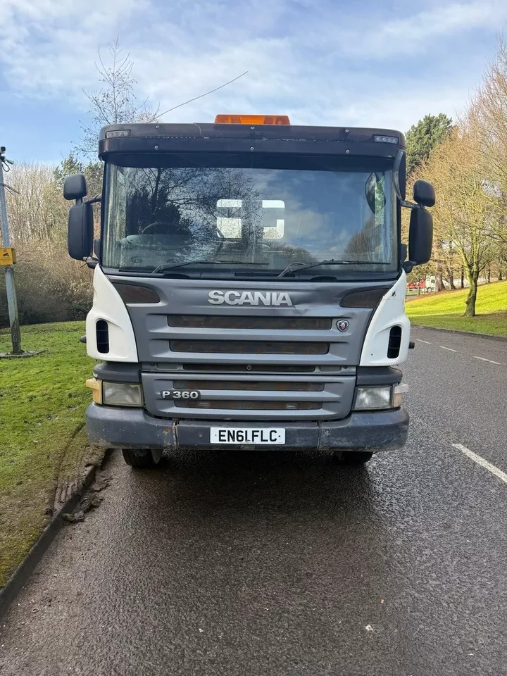 2021,SCANIA P360 - 8X4 STANDARD DUMPER TIPPER TRUCK - MEA (Machinery ...